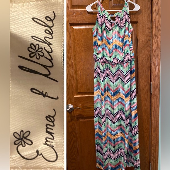 Emma & Michele | Dresses | Euc Emma Michele 2x Mulitcolor Chevron Print Maxi Dress | Poshmark